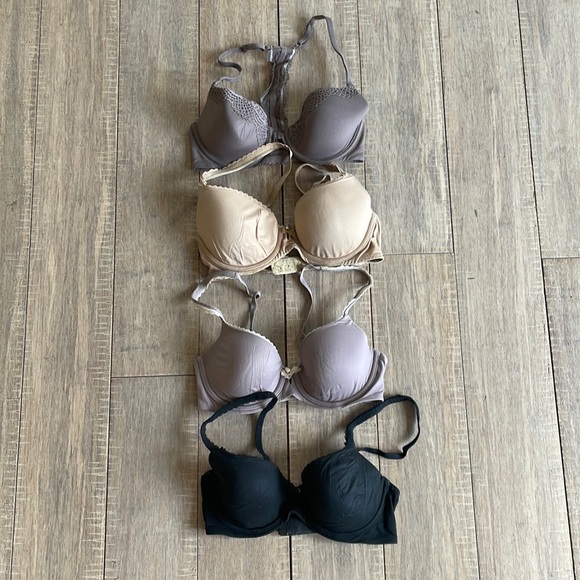 Victoria's Secret | Intimates & Sleepwear | Set Of Four 32 D Bras From ...
